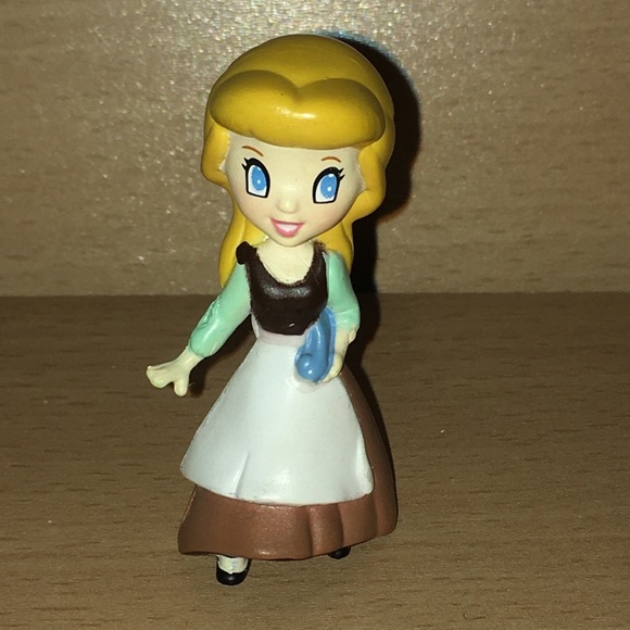 Disney | Toys | Cinderella Figure Disney Princess Zizzle Figurine ...
